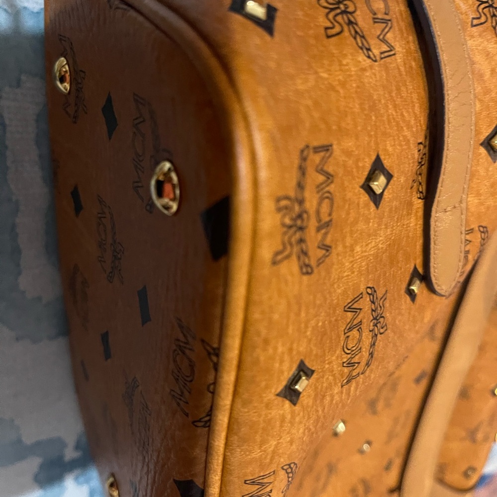 Rare Mcm Cognac Visetos Studded 2 Way Cross Body - Gem